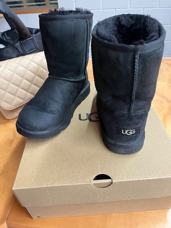 UG BOOTS Classic (Gebraucht) in Zürich für CHF 39 – mit Lieferung auf ...