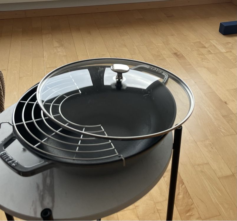 Staub Cast Iron Wok with Glass Lid and Steamer Insert (Neu (gemäss ...