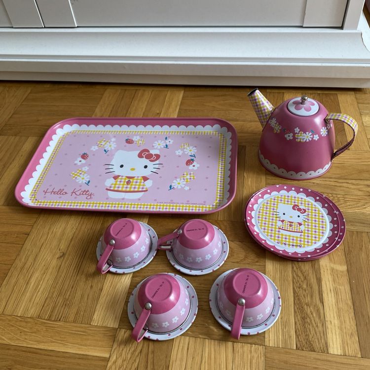Vintage Hello Kitty Sanrio 2010 Tea Party Set | Kaufen auf Ricardo