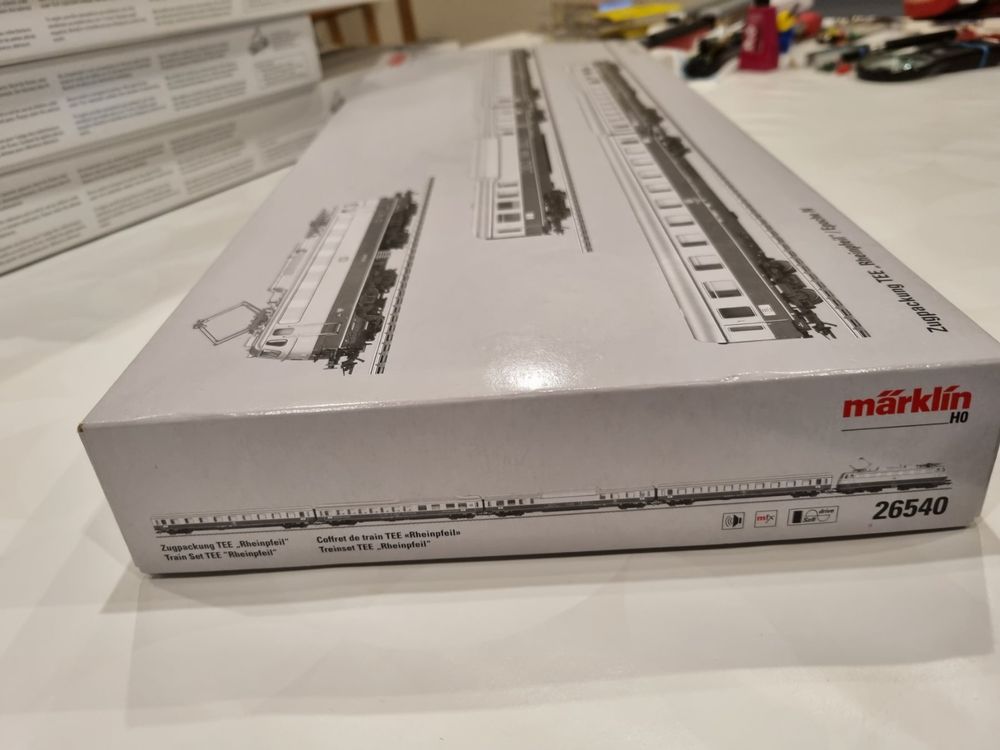 Märklin H0 26540 Zugpackung Tee Rheinpfeil E-Lok Baureihe 11 (Neu ...