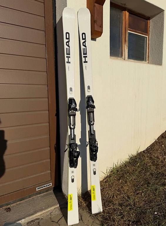 Skis head Worldcup Rebels e-Speed (Gebraucht) in Villars-sur-Ollon für ...