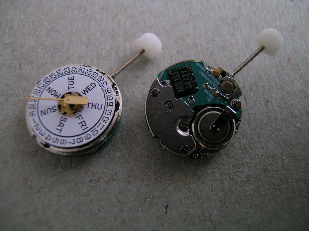 ETA 951.121 - 1 Uhrwerk Quartz day/date | Kaufen auf Ricardo