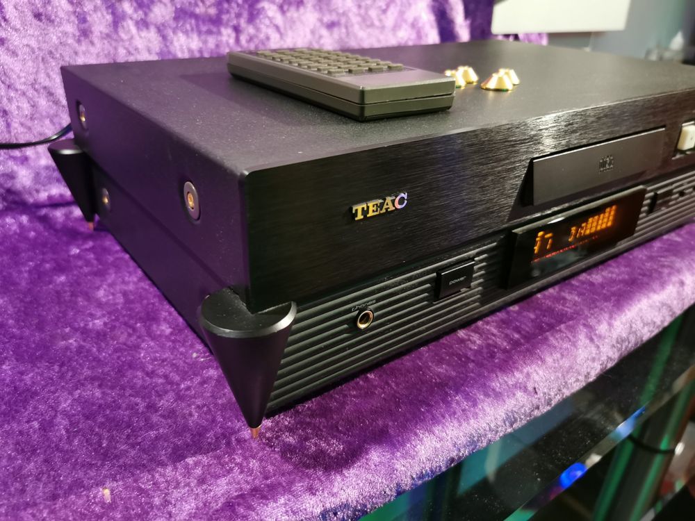 TEAC CD-5 Vintage Highend-CD-Player - TOP Zustand !! (Gebraucht) in Lyssach für CHF 320 – mit ...