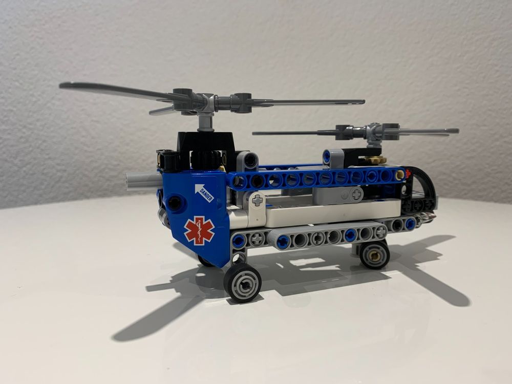Lego Technic 42020 Doppelrotor-Hubschrauber | Kaufen auf Ricardo
