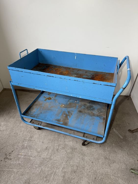 Tischwagen Materialwagen Wagen (Gebraucht) in Boswil für CHF 11 – nur ...