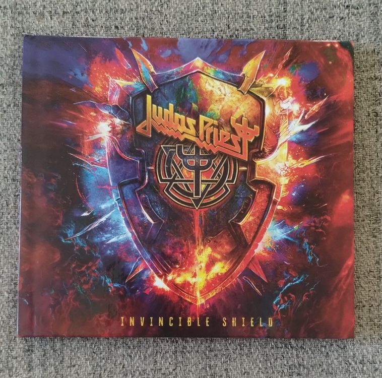 Judas Priest "Invincible Shield Édition Deluxe" | Kaufen auf Ricardo