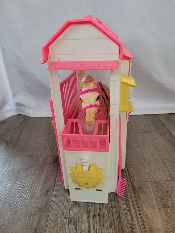 Barbie Pferd Leckermaul und Stall Set | Kaufen auf Ricardo