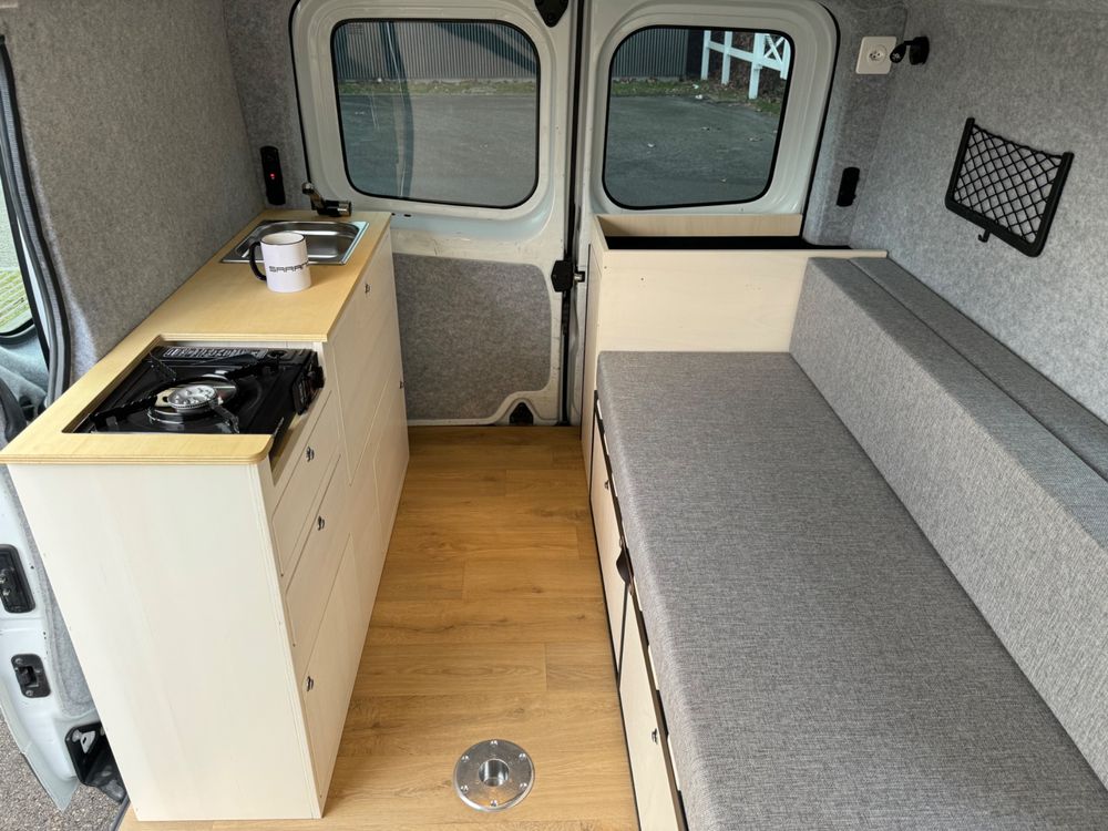 Renault Trafic Saranda Camper Primastar Vivaro VW T5 (Gebraucht) in Winterthur für CHF 16900 ...