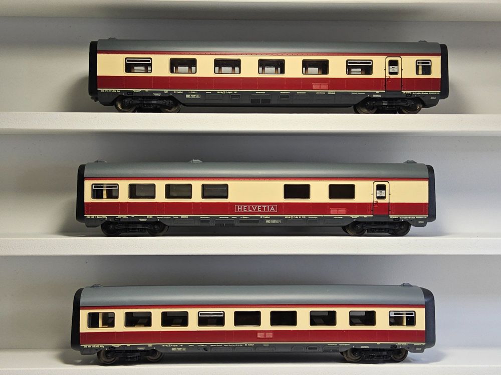 Roco __ 7 tlg. Dieseltriebzug TEE __ HELVETIA __ AC Spur H0 (Gebraucht ...