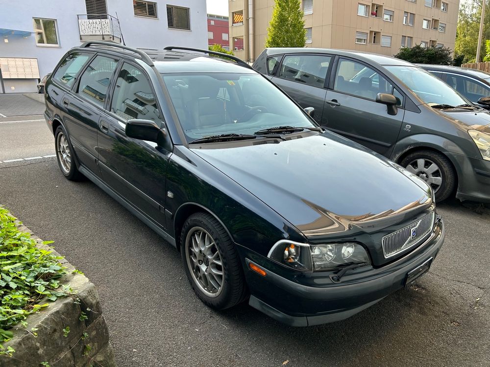 Volvo V40 T4 | Kaufen auf Ricardo