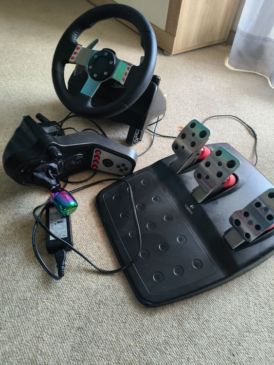 LOGITECH G27 Driving Force Lenkrad SET | Kaufen auf Ricardo