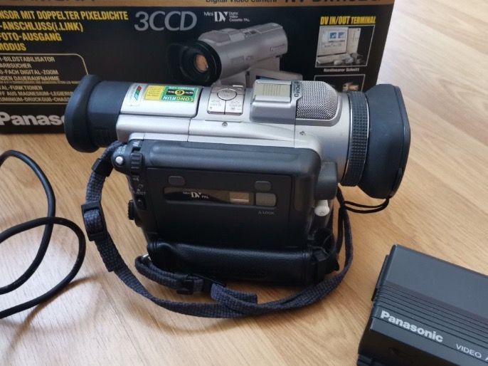 Panasonic - Digital Video Camera DX110 NV-DX110EG | Kaufen auf Ricardo