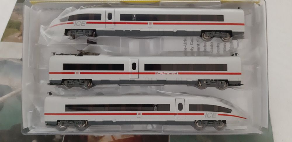 TRIX Triebwagenzug BR 406 ICE DB neu+Originalverpackung !!! (Neu und originalverpackt) in Bern ...