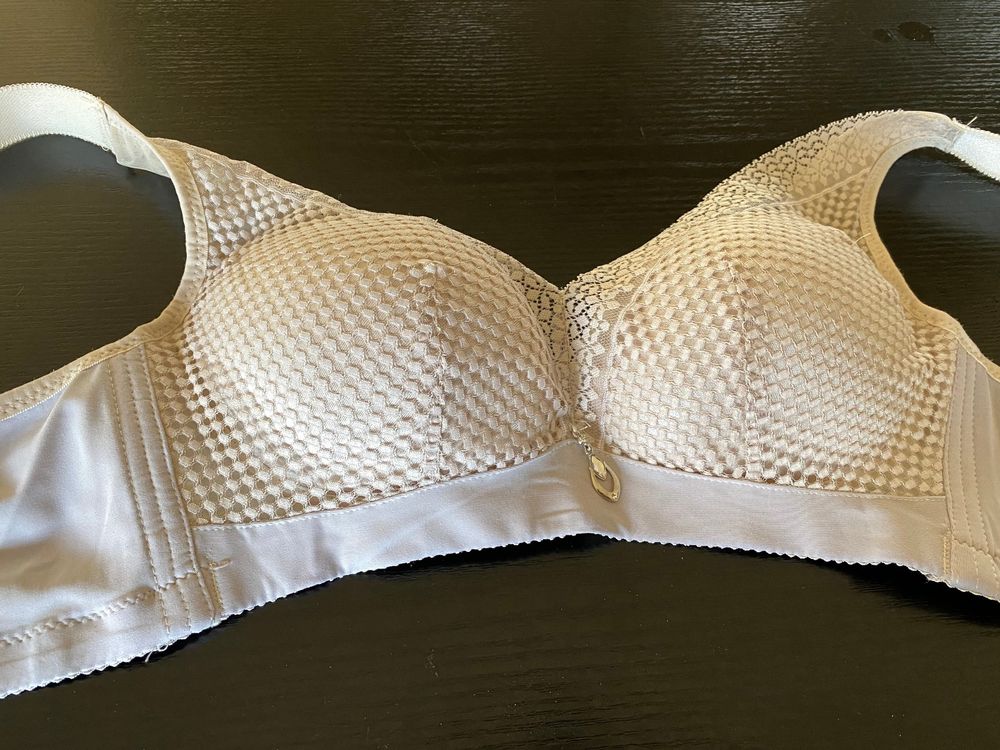 BH beige breit 85B soutien-gorge reggiseno bra (Nr. 20) (Gebraucht) in ...