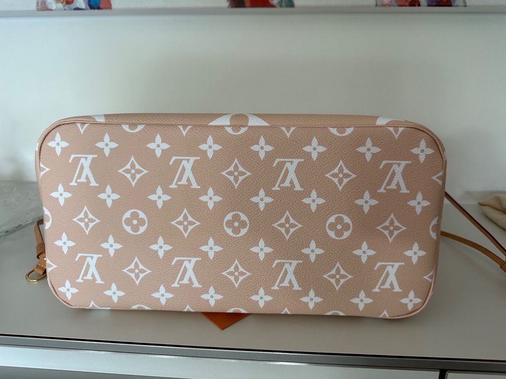 Louis Vuitton Neverfull MM by the Pool Brume (Gebraucht) in Hirschthal für CHF 1200 – mit ...