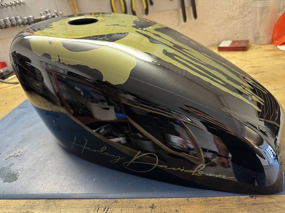 Simon Kustom Tank Cover Harley Davidson xl1200 (Gebraucht) in Schötz ...