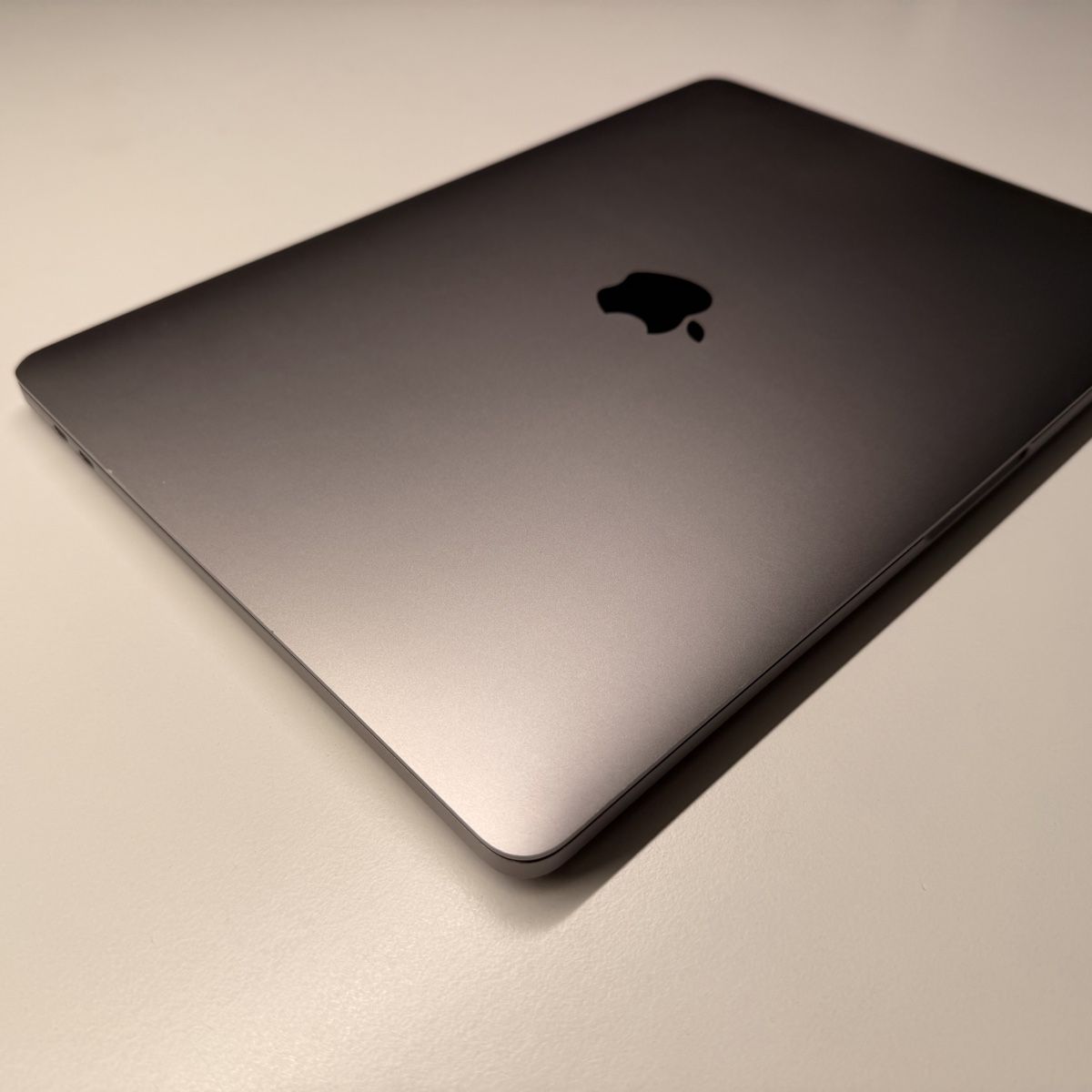 Apple MacBook Pro M1 256GB/8GB (D'occasion) à Adliswil pour CHF 270 ...