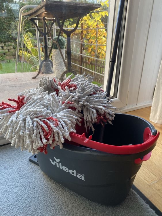 Vileda Wischmop Set mit Eimer und Stiel | Acheter sur Ricardo