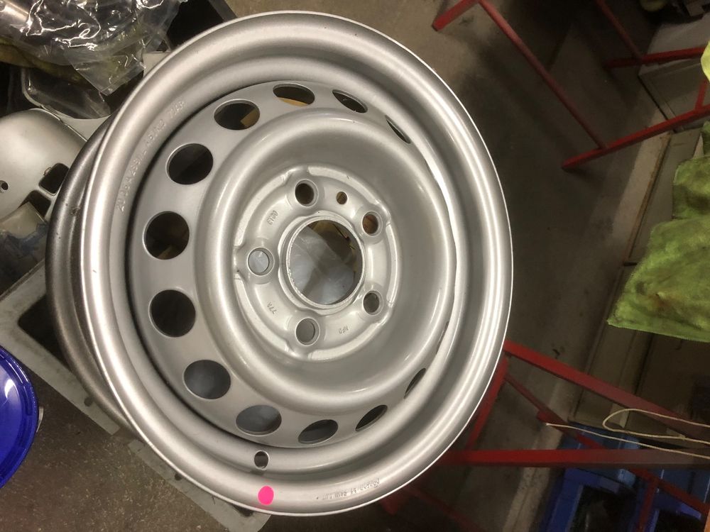 Anhänger Rad neu (Neu (gemäss Beschreibung)) in Wolfenschiessen für CHF 20 – mit Lieferung auf ...