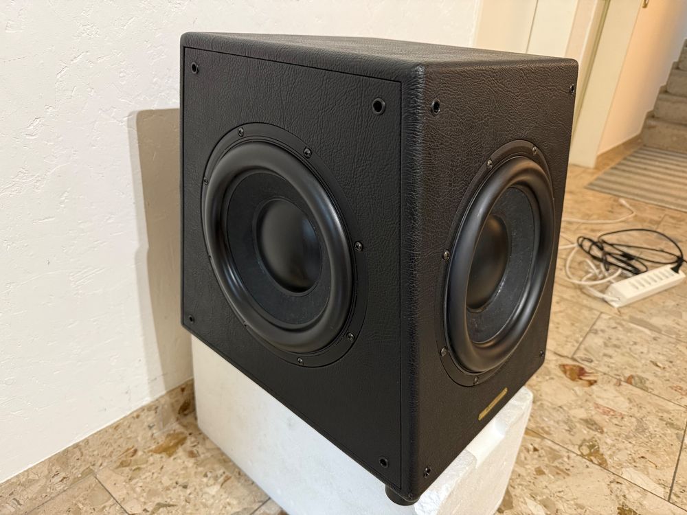Sonus Faber Gravis B1 High End Subwoofer (Gebraucht) in Plan-Les-Ouates ...