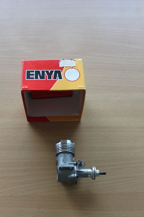 Modellmotor Enya 09 - III (Neu (gemäss Beschreibung)) in Grosswangen für CHF 21 – mit Lieferung ...