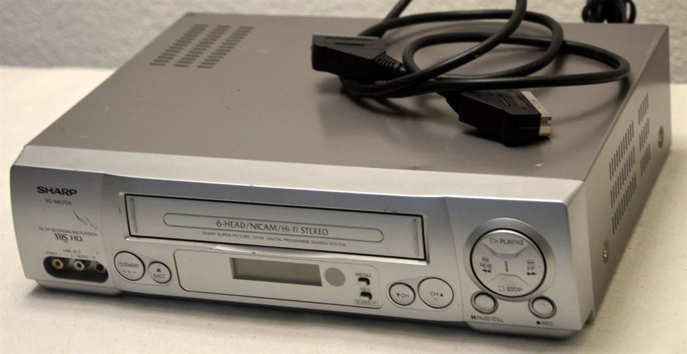Videorecorder VHS Sharp VC-MH704HM magnétoscope (Gebraucht) in ...