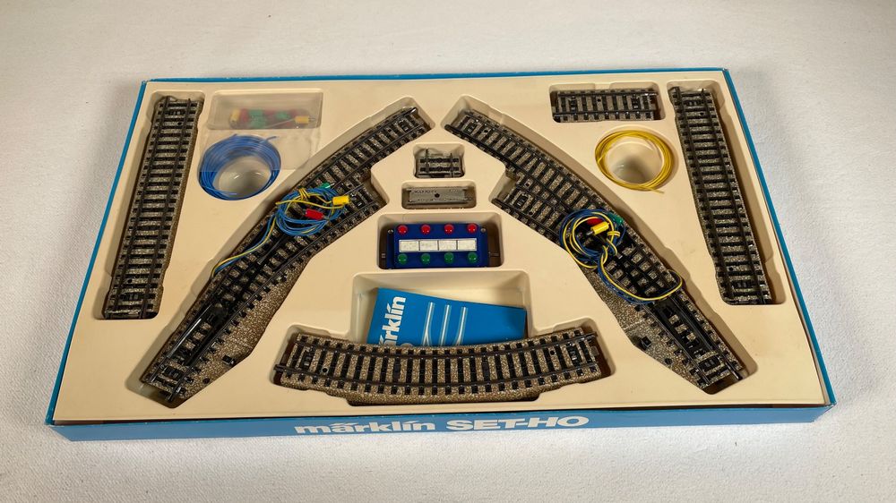 Märklin 5193 - M-Gleis Bahnhofsgleispackung T2 - NEUWERTIG (Gebraucht ...