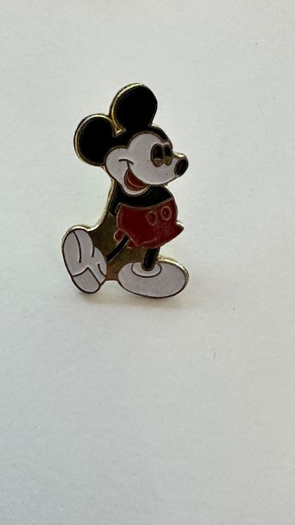 Mickey Maus Comic Pin „ (Gebraucht) in Gutenswil für CHF 3 – mit Lieferung auf Ricardo kaufen