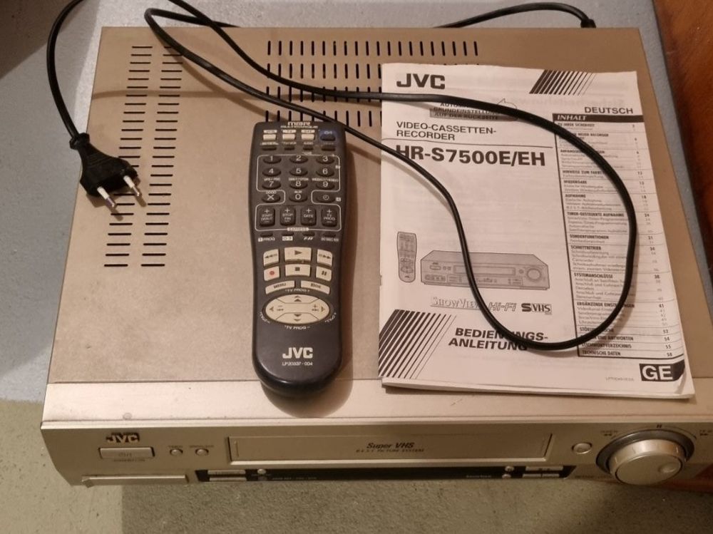 JVC Video-Casetten-Recorder HR-S7500E | Kaufen auf Ricardo