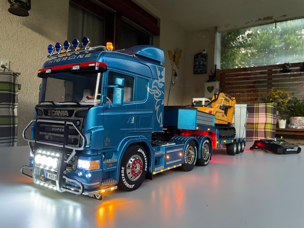 RC Scania R620 mit Auflieger, Bagger, Fernsteuerung und Akku (Gebraucht ...