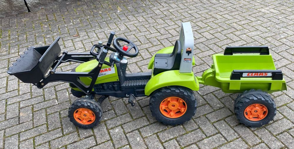 Trettraktor / Kindertraktor mit Anhänger & Schaufel | Kaufen auf Ricardo