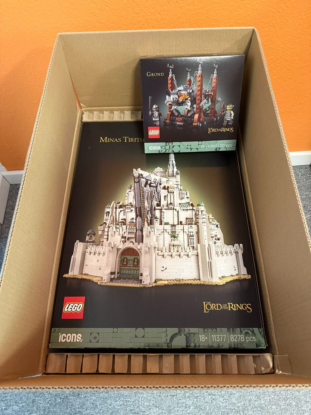 Lego 11377 Minas Tirith + Lego 40893 Grond - NEW SEALED (Neu und ...