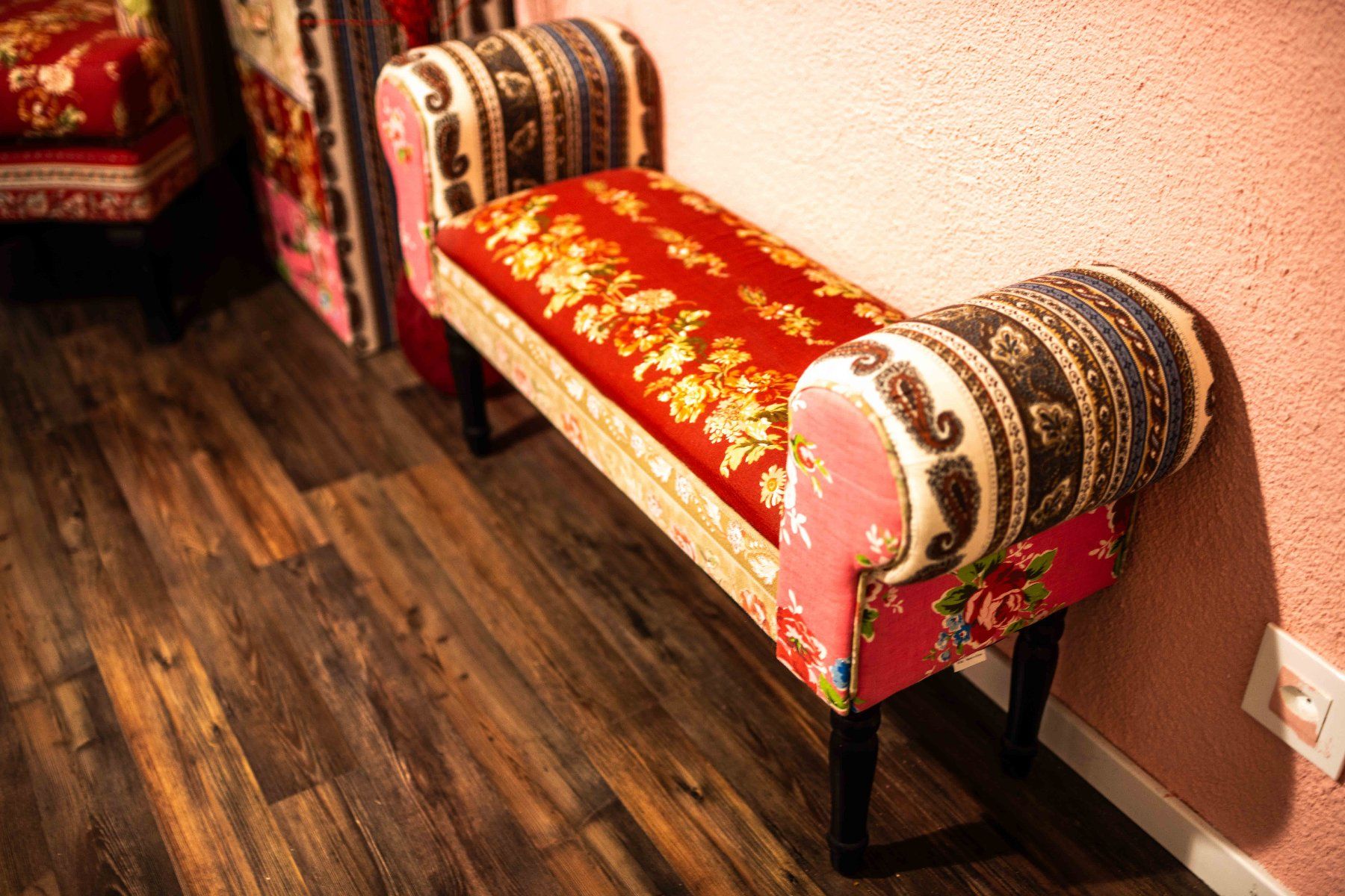 Kleine Beistellbank der Marke Kare aus der Reihe Patchwork (Gebraucht ...