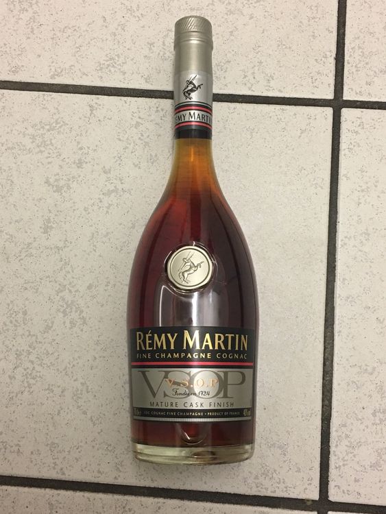RÉMY MARTIN | Kaufen auf Ricardo