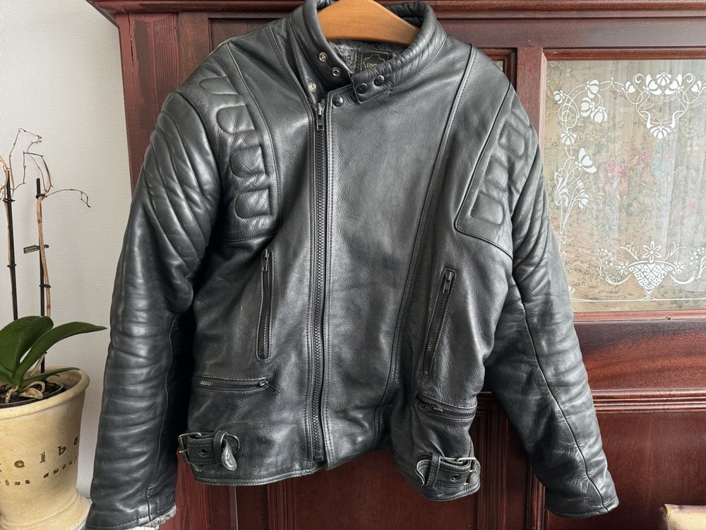 Lederjacke Motorradjacke (Gebraucht) in Obfelden für CHF 50 – mit Lieferung auf Ricardo kaufen