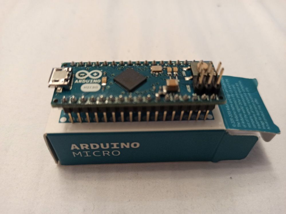 Arduino Set mit viel Zubehör | Kaufen auf Ricardo