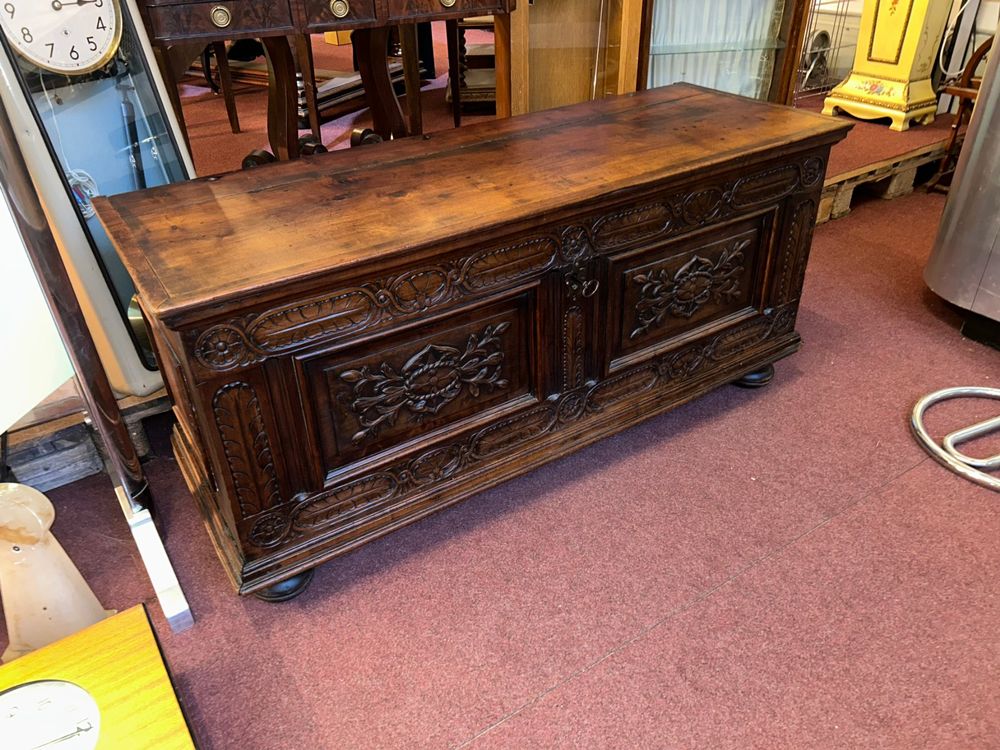 Wundervolle Freiburger Barock Truhe um 1720 Orig. Schloss !! (Gebraucht ...