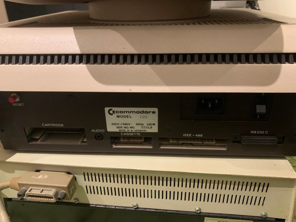 Rarität Commodore 720 + Dual Floppy 8050 + Drucker + Zubehör (Gebraucht ...