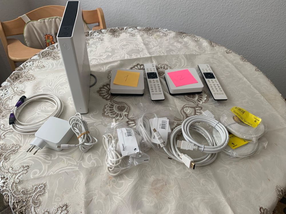 Swisscom Internet box 3 + TV Box IP1400(2set) komplett Set | Acheter ...