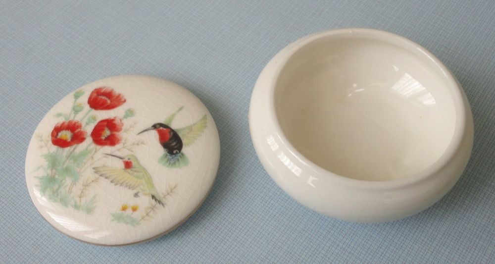 Porzellan-Dose Made in Japan mit 2 Kolibris (Gebraucht) in zürich für ...