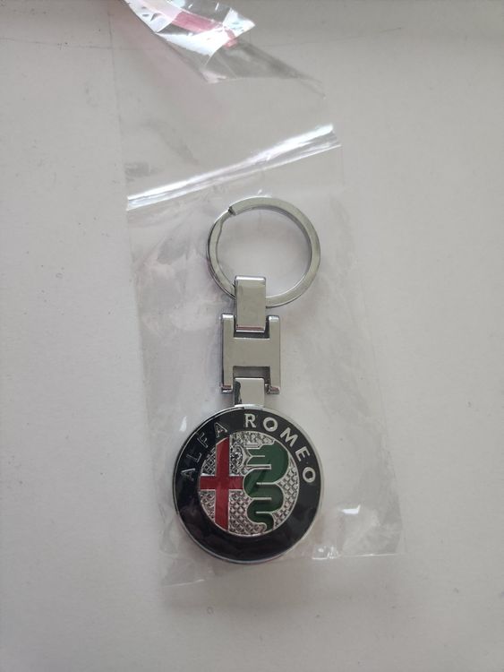 Schlüsselanhänger Alfa Romeo (Neu und originalverpackt) in Münchwilen TG für CHF 2 – mit ...