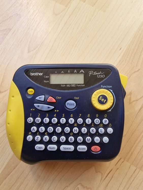 Brother P-Touch 1250 Beschriftungsgerät (Gebraucht) in Balgach für CHF ...