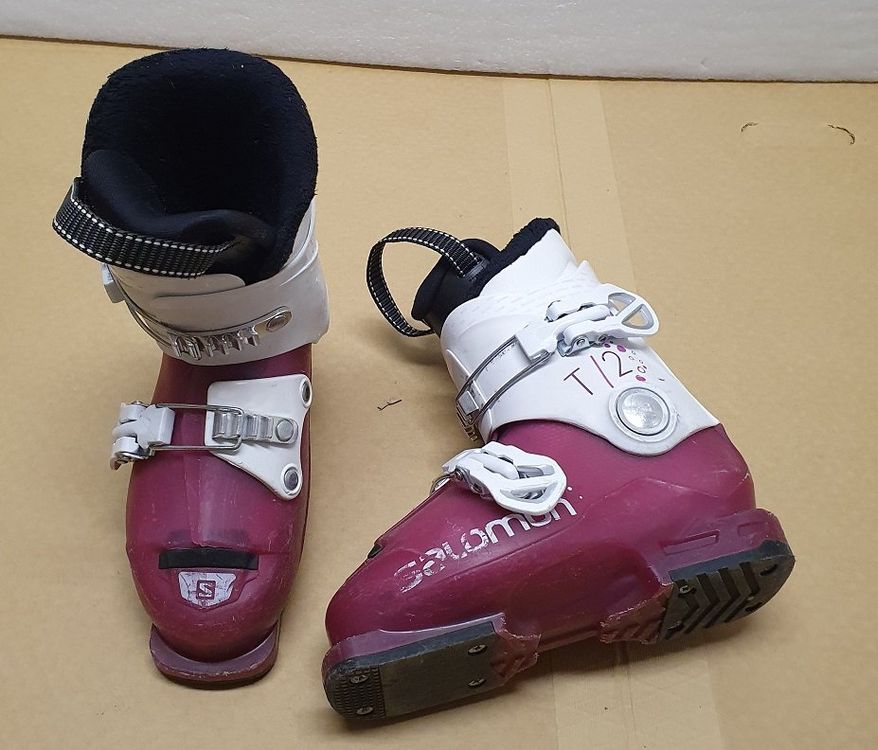 SKISCHUHE SALOMON Gr.28 !!!RÜCKGABERECHT!!! (Gebraucht) in Mels für CHF 25 – mit Lieferung auf ...