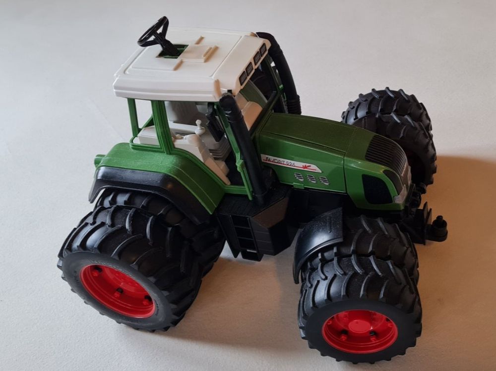 Bruder Fent Favorit 926 Vario 0906/02/1 mit Doppelrad (Gebraucht) in Unteriberg für CHF 30 – mit ...