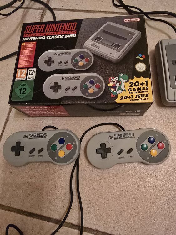 Super Nintendo mini (Neu (gemäss Beschreibung)) in Niederurnen für CHF ...