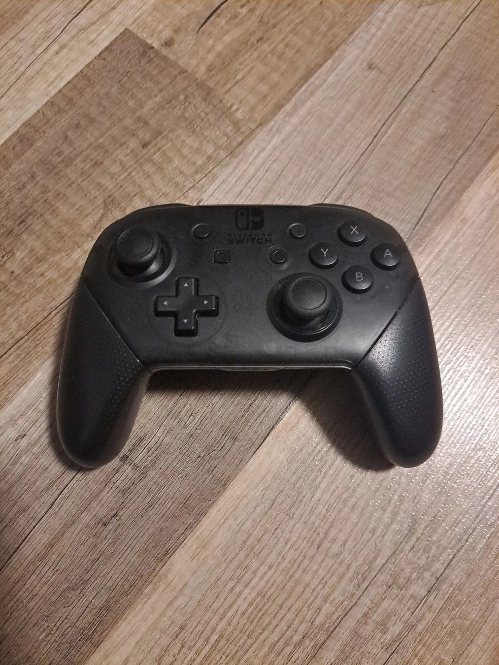 Nintendo Switch Pro Controller – voll funktionsfähig (Gebraucht) in ...