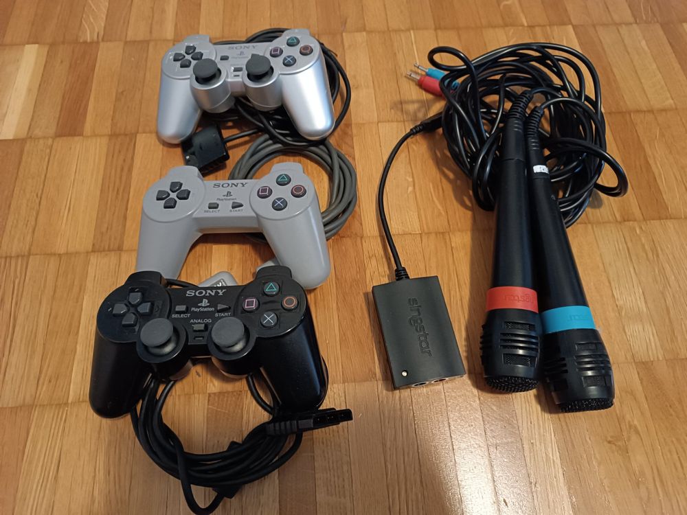 PS1 und PS2 Controller, Singstar Mikrofon (Defekt) in Gasel für CHF 13 ...