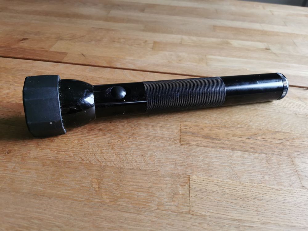Maglite Taschenlampe made in USA ca. 33 cm | Kaufen auf Ricardo