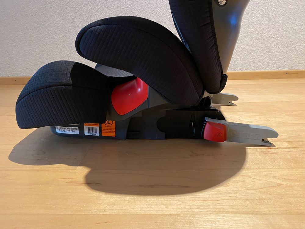 Original Mercedes Kindersitz mit ISOFIX A0009702002 | Kaufen auf Ricardo