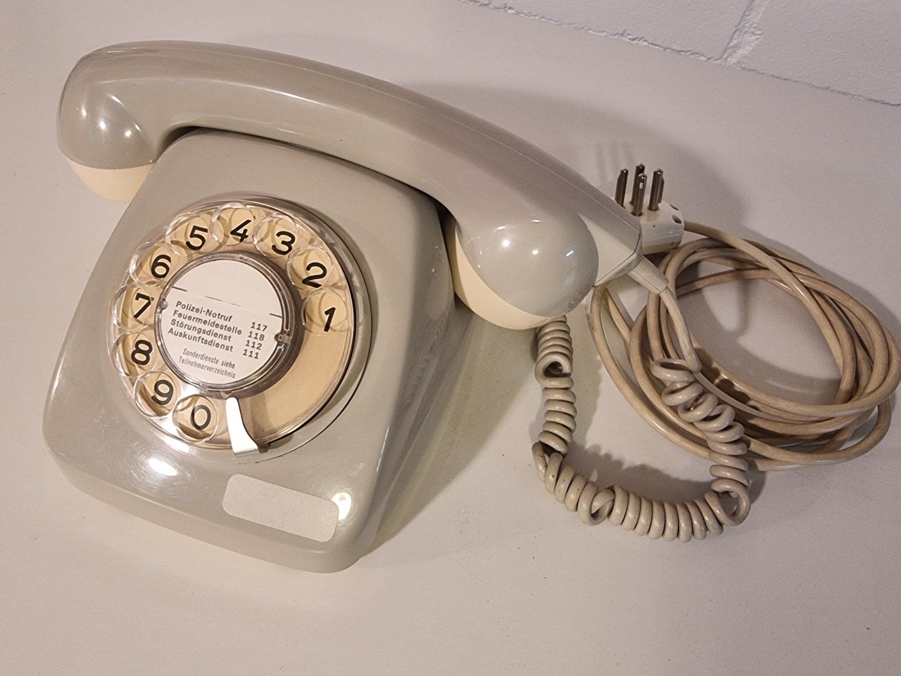 Altes Telefon mit Wählscheibe- Nostalgie pur! (Gebraucht) in Langenthal ...